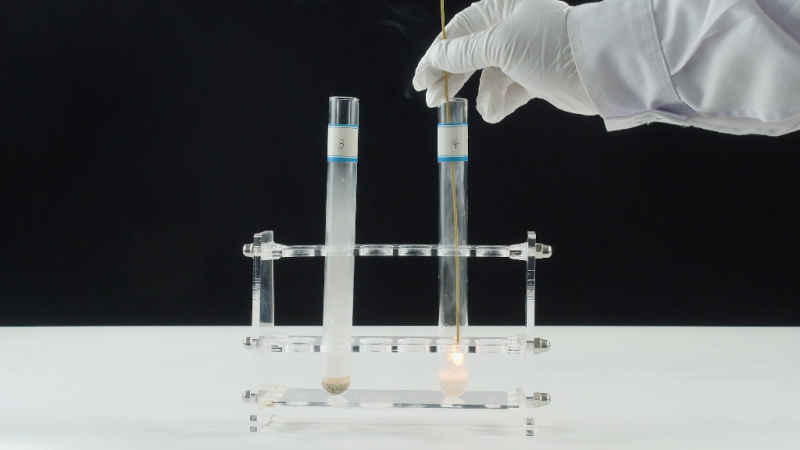 比较过氧化氢在不同条件下的分解 火花学院